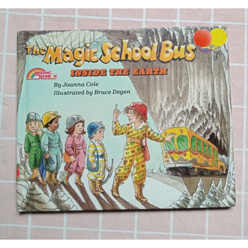 preloved THE MAGIC SCHOOL BUS : INSIDE THE EARTH joanna cole | Shopee ...