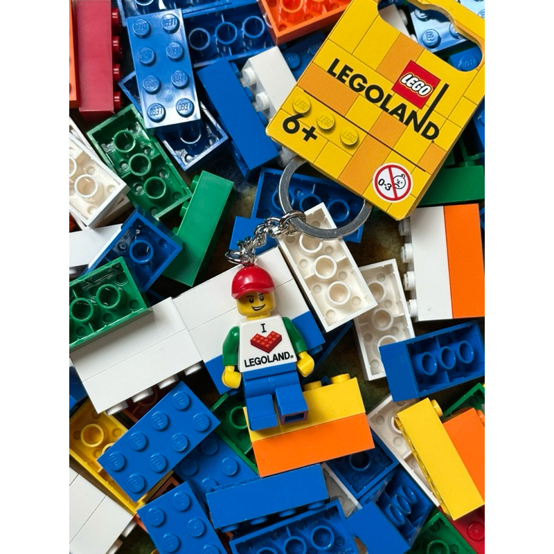 LIMITED EDITION Keychain / Fridge Magnet Legoland ( I love Legoland ...