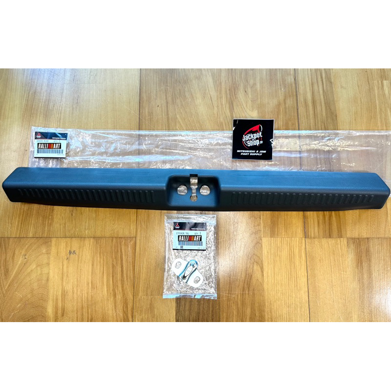 New Original 🇯🇵 REAR END TRIM TRUNK Mitsubishi Lancer Evo4 Evo5 Evo6 ...