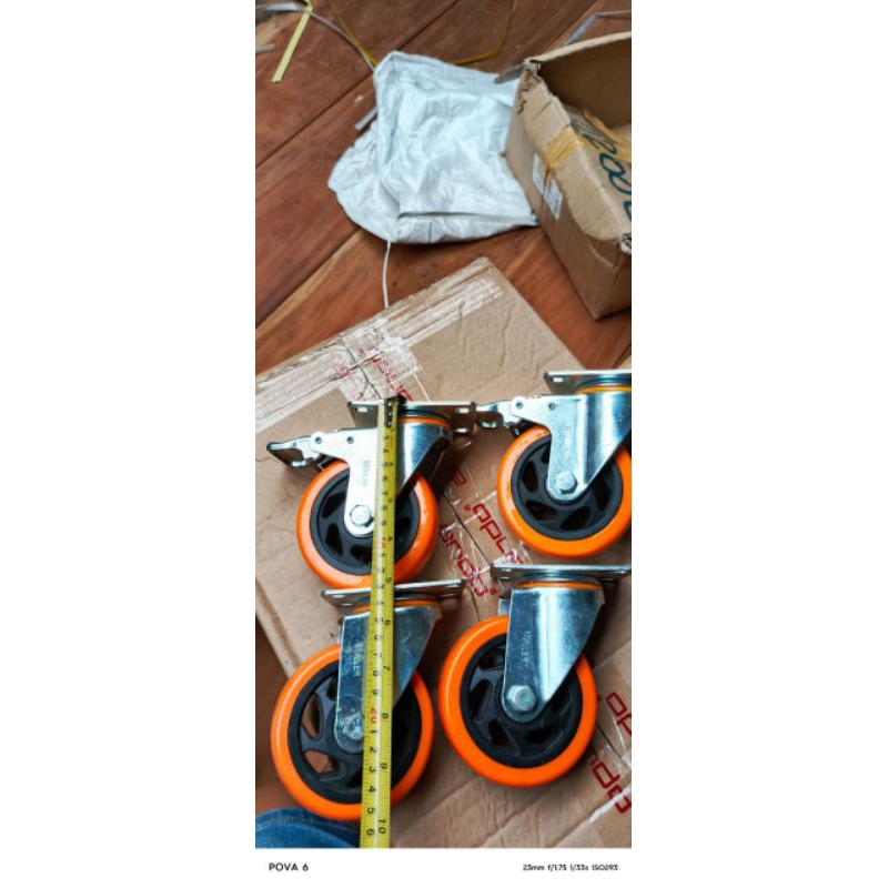 4 inch MULLER display case wheels 4 pieces 2 live + 2 brakes without ...