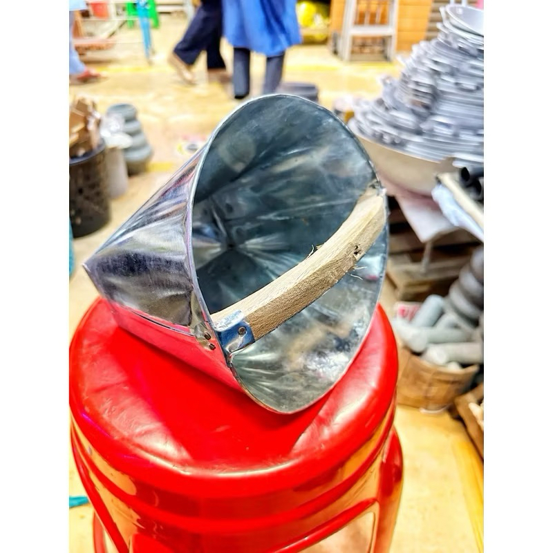 Timba air /timba telaga /gayung air /penyedok air/ Baldi air | Shopee ...