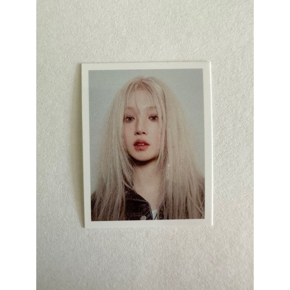 YUQI (G)I-DLE 1st Mini Album YUQ1 ( Star / Rabbit ) Official Photocard ...