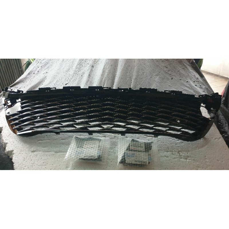 Toyota Harrier Front Bumper Grille | Shopee Malaysia