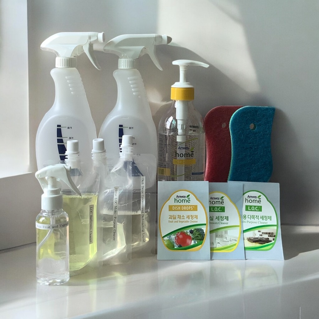 Amway Home cleaning product set (12set) LOC Multi-Purpose Cleaner, LOC ...