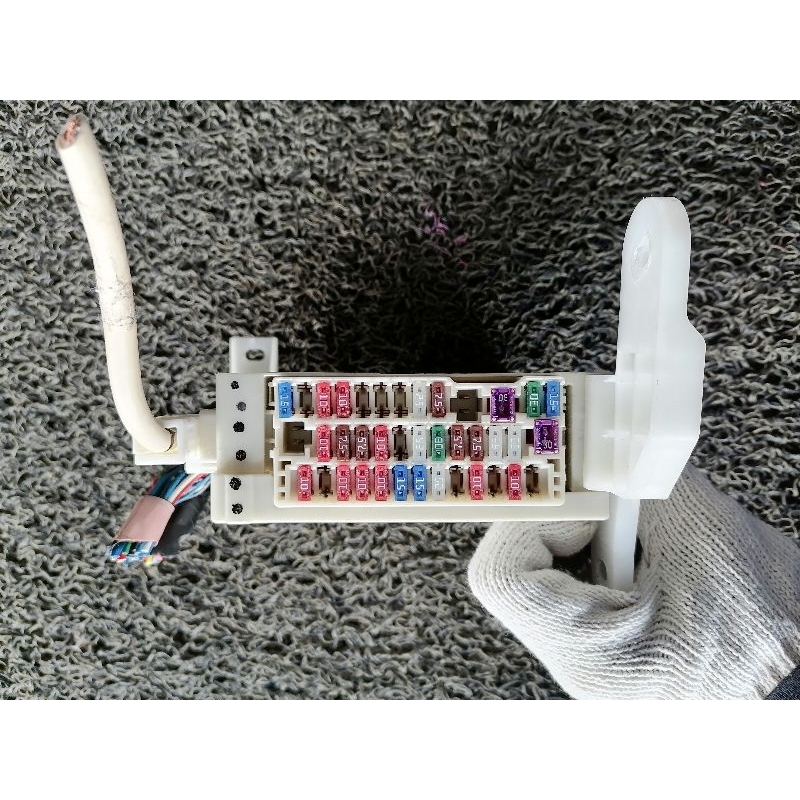 Toyota Wish zge20 fuse box used Japan original part | Shopee Malaysia