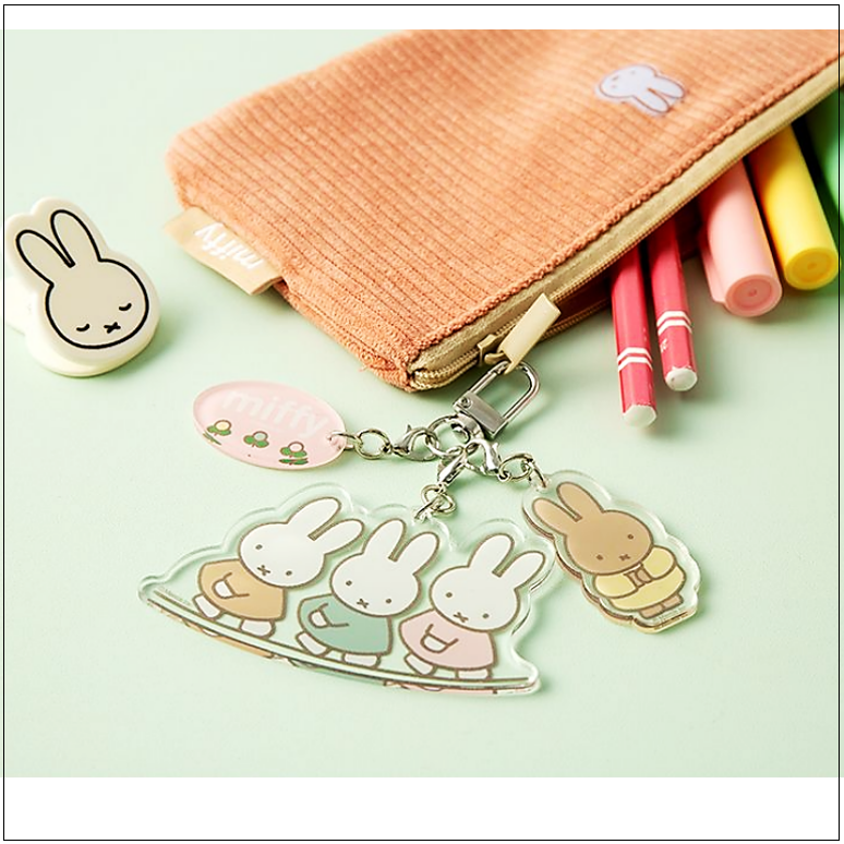 [Miffy] Acrlic Keyring Little Rabbit Miffy BagRing Keychain Set ...