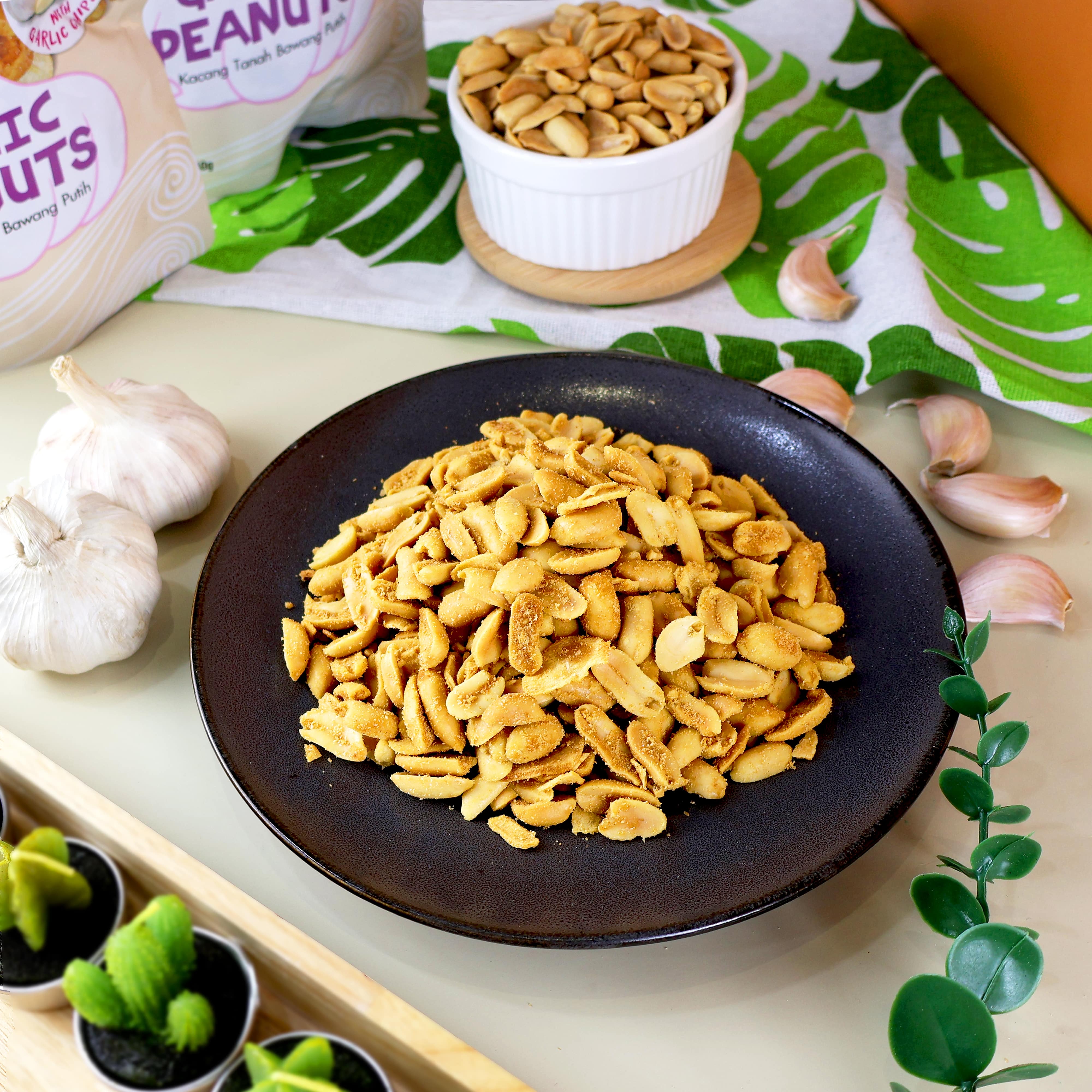 Tong Garden Garlic Peanuts 140g (Bundle of 4 packets) | Shopee Malaysia