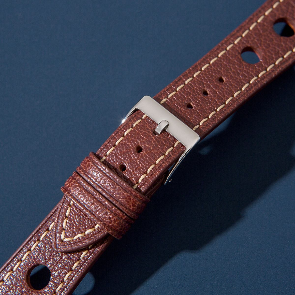 Sttrapseeker Sully Chevre Rally Leather Strap Quick-Release Watch ...