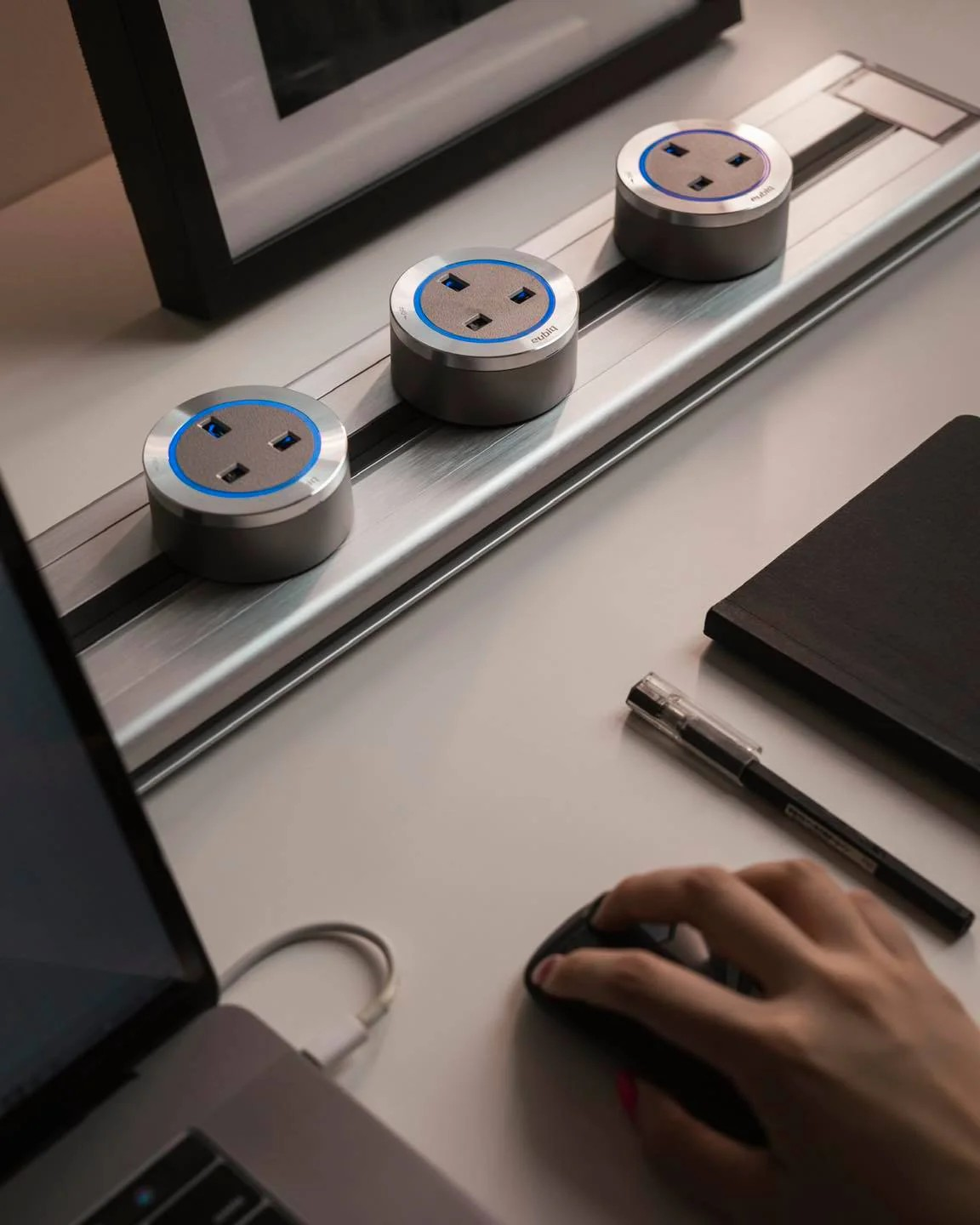 Eubiq Black Surface Power Track - SH1 Graphite Black | Shopee Malaysia