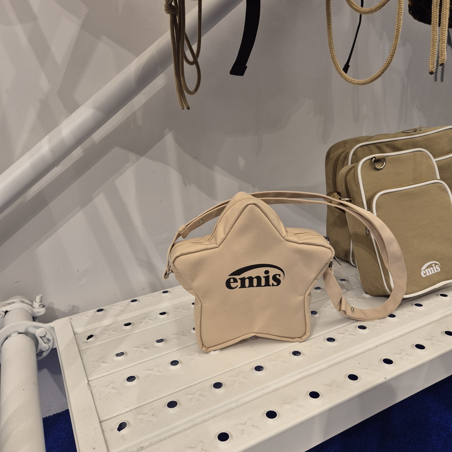 [Emis Hairpin Presented]Stock preparation Official EMIS String Bag ...