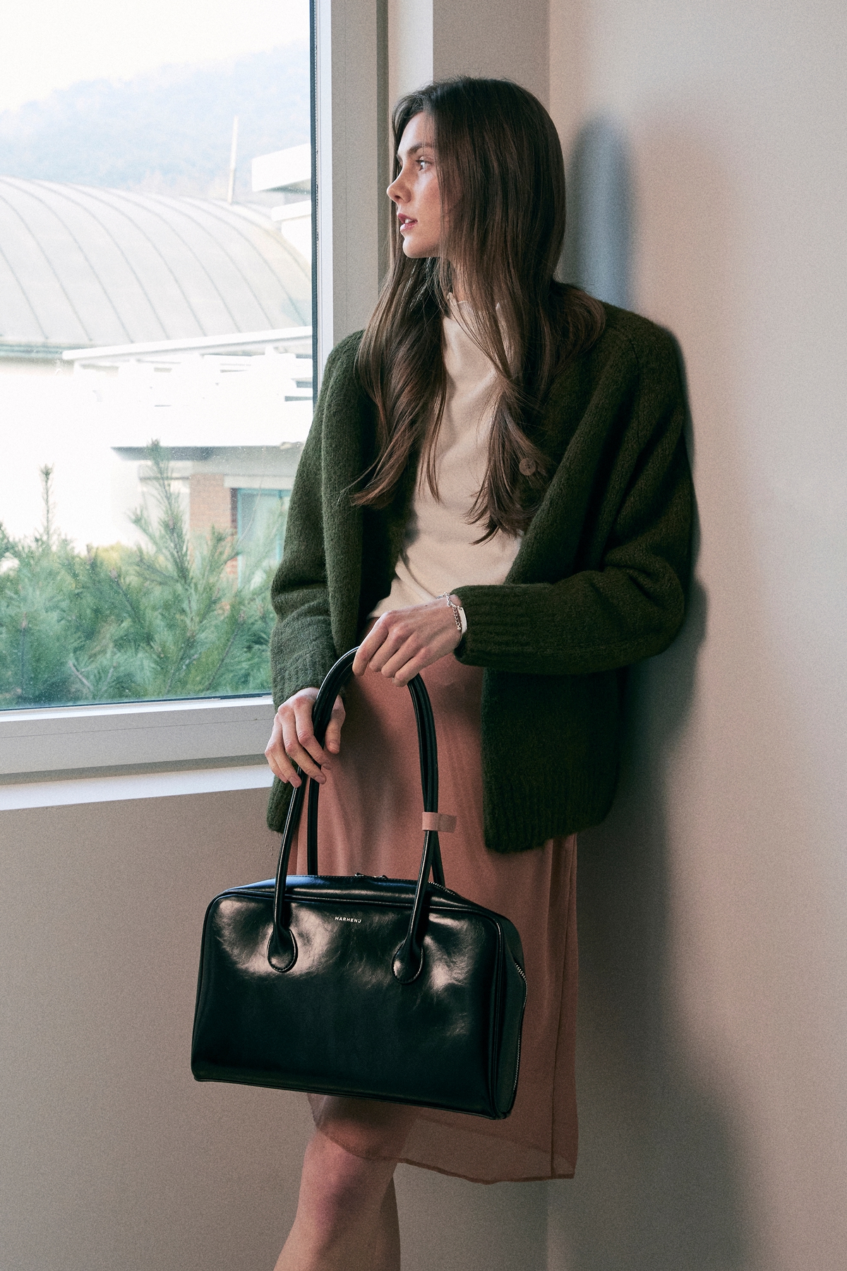 MARHEN.J Lara Bag Minimalism Vegan Leather Shoulder Bag Side Opening ...