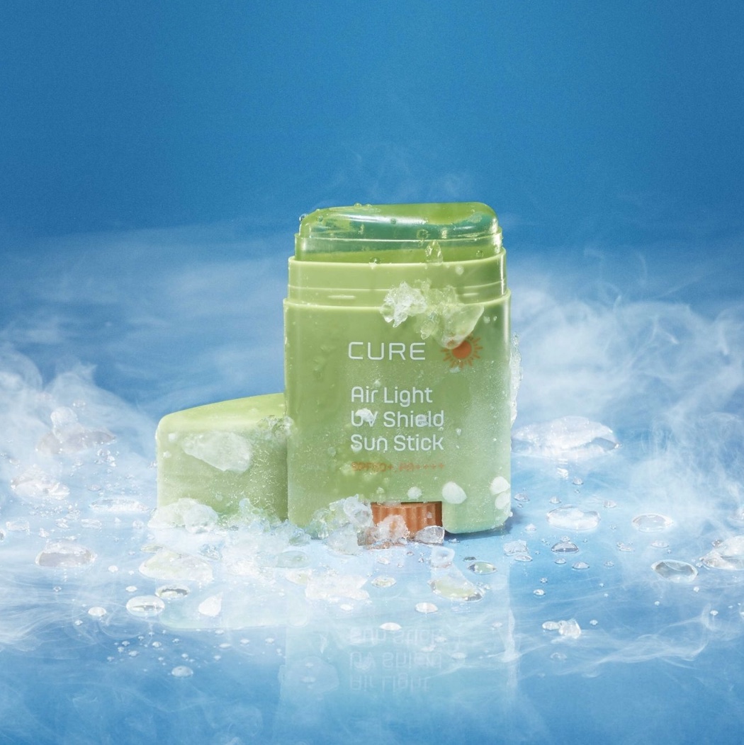 Kim Jeong-moon Aloe Cure Air Light UV Shield Sun Stick SPF50+ PA ...
