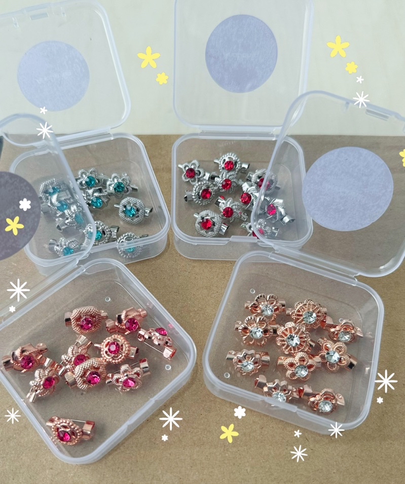 10 PCS PIN TUDUNG IN A BOX | Shopee Malaysia