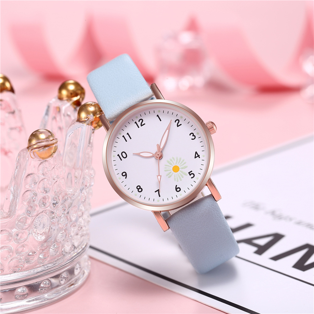 Simple Fashionable Temperament Daisy Retro Belt Watch Girl Student ...