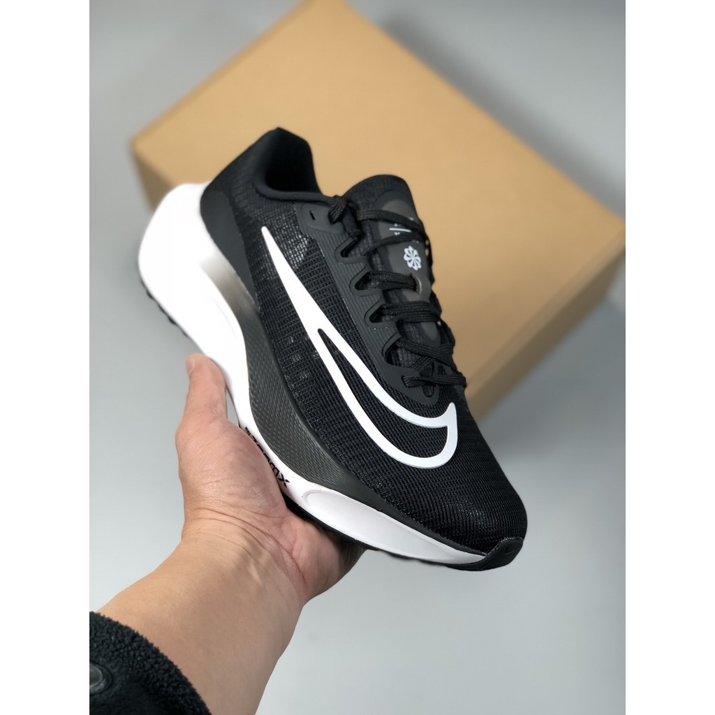 Nike Zoom Fly 5 Ultra Light Running Shoe REACT Foam with Carbon Fiber ...