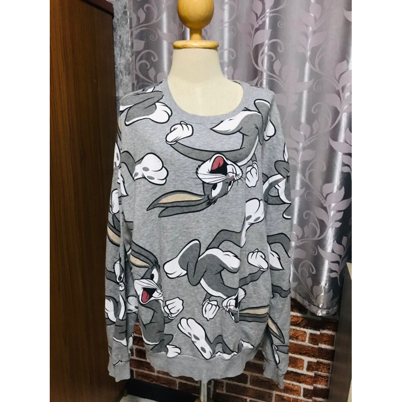 Authentic DIVIDED Brand Sweater | Shopee Malaysia