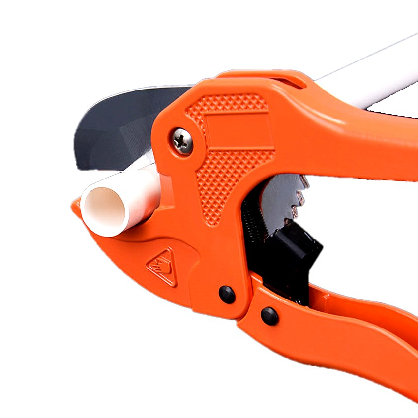 PVC Pipe Cutter 42mm Small Pliers (1-1/2 Inchi). | Shopee Malaysia
