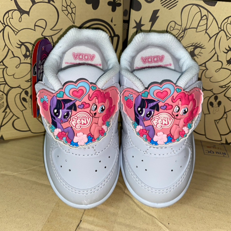 Kindergarten Shoes For Girls MY LITTLE PON Code 41g94c1 White/Pony Do ...