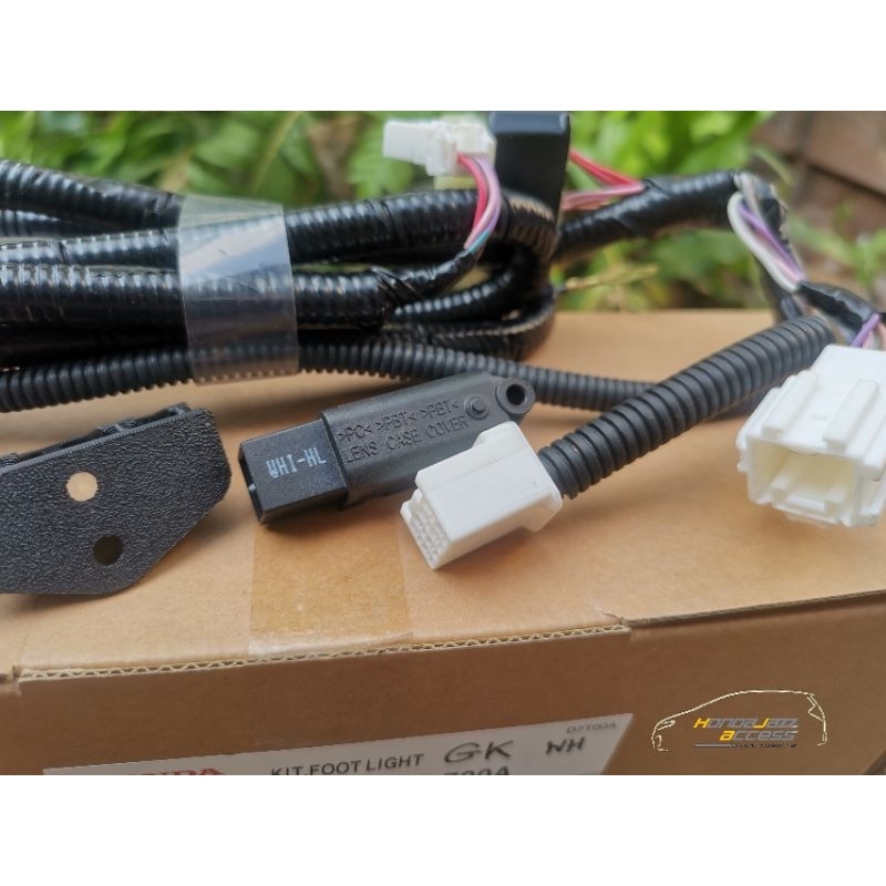 Jazz GK White Foot Light plug and play Installation | Shopee Malaysia