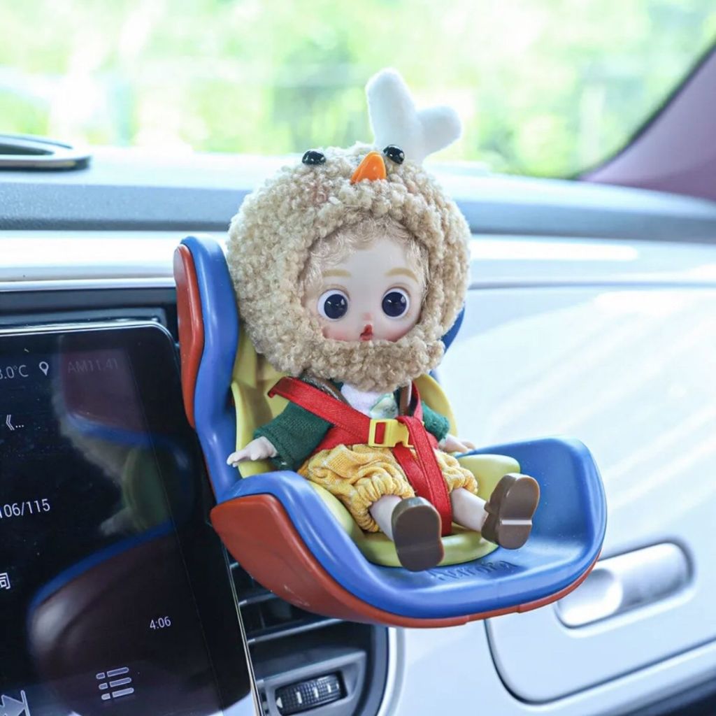 Car Labubu Chair Placed In The Child Seat Model Clamping To The Air ...