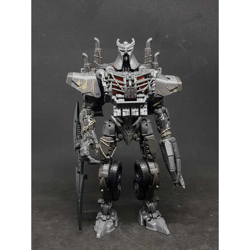 Authentic Transformers Robot Toys Studio Series Leader Class 101 ...