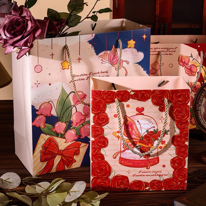 Rose Pattern Paper Bag With Rope To Carry Beautiful Flower Gift Red ...
