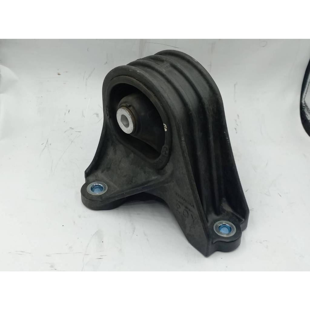 Rear Engine Mount Tire HONDA ACCORD G9 2.0 Year 13-18 Is Second Hand ...
