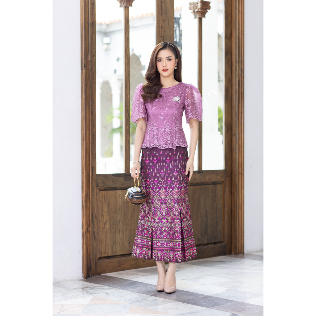 CHANIDA Bunga Lace Blouse With Tight Embroidery Beautiful Shape (Product Code 8-8337) That Is ...