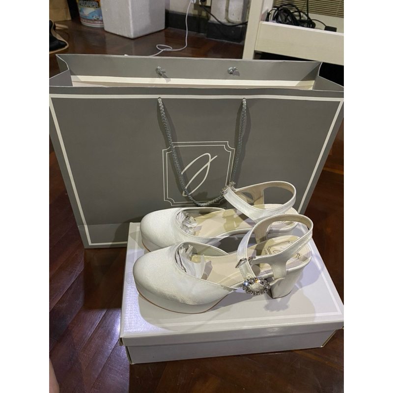 Forwarding Farrent Farent Bridal Shoes For Weddings 1 Time Not Out Of ...