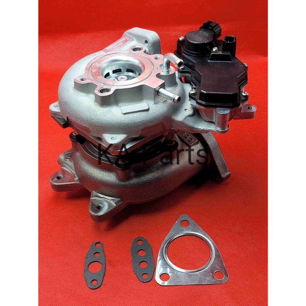 Toyota Revo Turbo With 2.8 Motor 2020 Or More Front Cover Model With ...