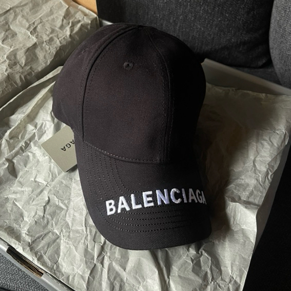 Barong Ss24 Baseball Cap Embroidered Brand With Wings In Rainbow And ...