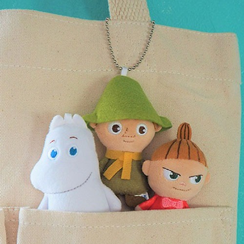 BANDAI: Moomin fluffy mascot-Moominvalley's friends with a ball chain ...