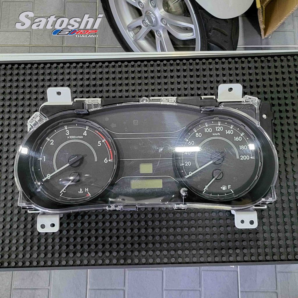 Second Hand REVO 2021 Miles Auto Can Put/Hilux Champ. | Shopee Malaysia
