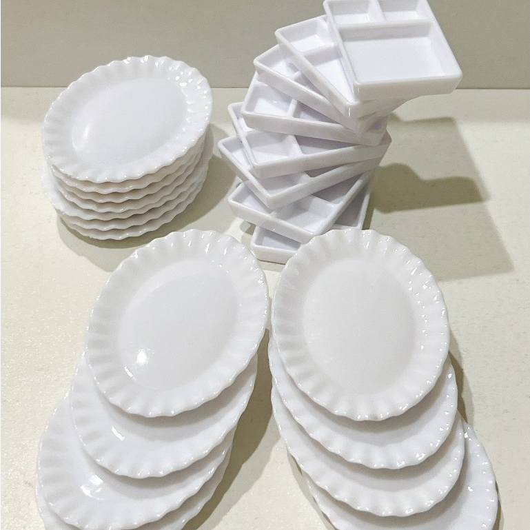 White Mini Food Tray 3 Compartments Oval Shape 9 Baht Per Piece ...