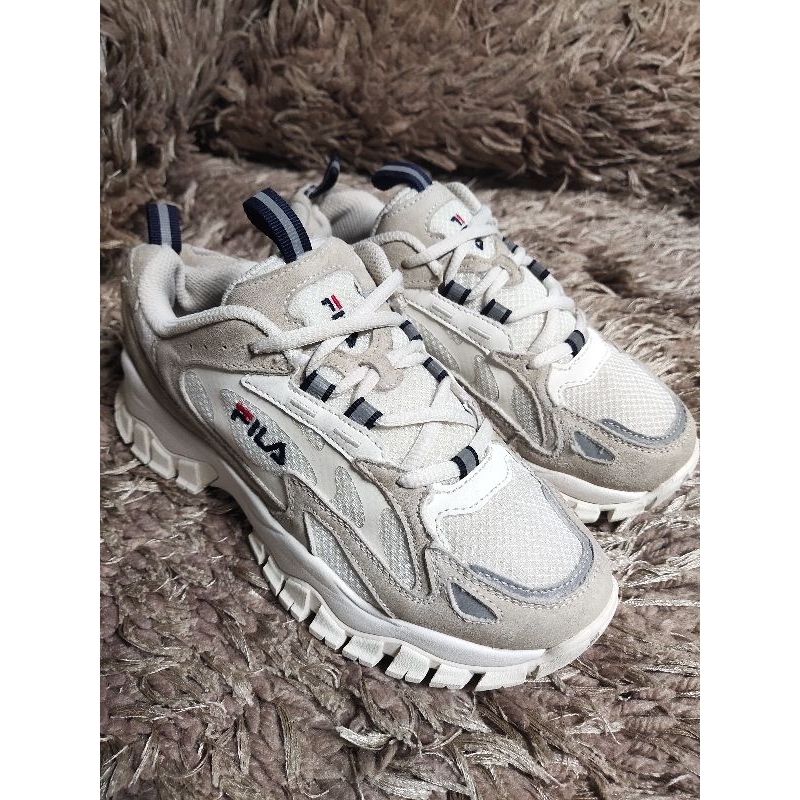 Used Fila Shoes Authentic Cream Color (Size36/22.5cm.)So Beautiful ...