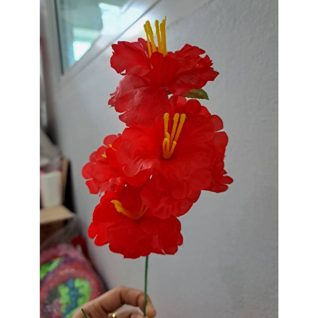 Hibiscus Flowers 1 Red Bouquet 5 Decorative Beautiful Sam 2 Layers Of ...