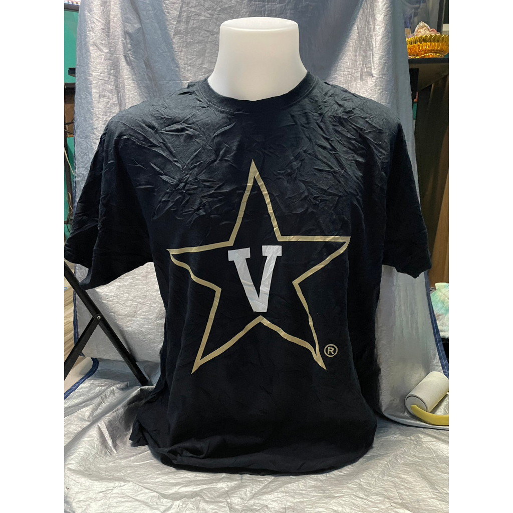 Used T-Shirt With Front Screen Vanderbilt Commodores Behind Coca-Cola ...