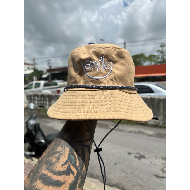 SMILE Bucket Hat Beautiful Embroidery With Chin Strap Can Be Worn By ...