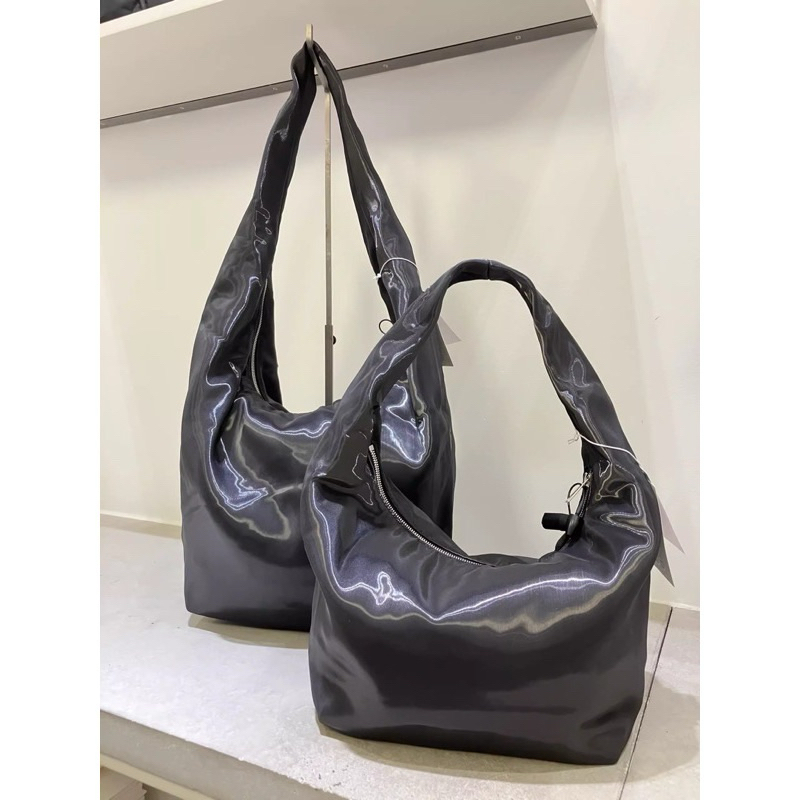 New cos oversized Bag (Label Work) | Shopee Malaysia