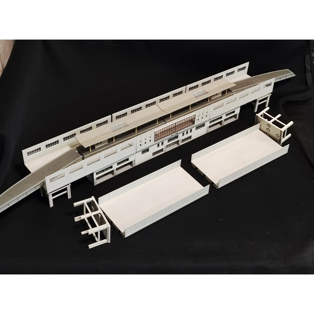 Sky Floating train model Station Railway Elevation High Strength ...