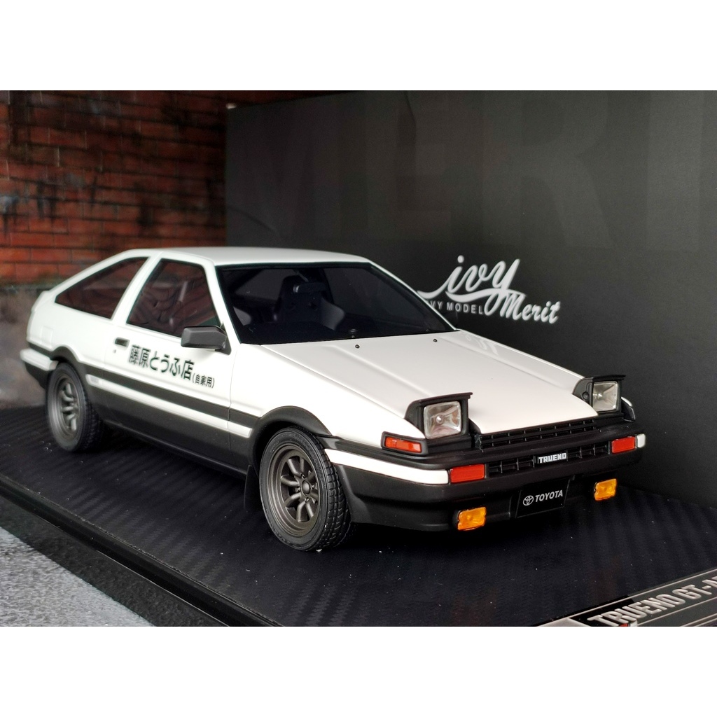 Car model AE86 1/18 Toyotaae86 toyota Trueno AE86 INITIAL D ivy scale 1 ...