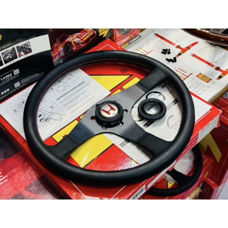 steering momo nsx d35 Original Used Size 350mm. Rare Model Same As mugen wheel black spoke d35 ...