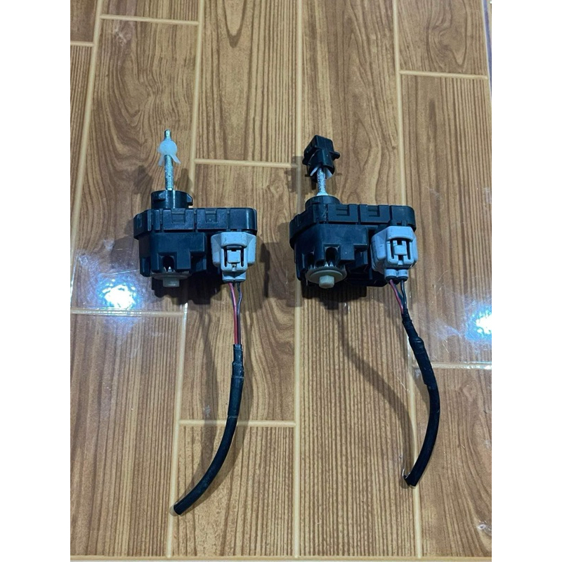Original Head Lamp Garnish Motor With 3pin Plug | Shopee Malaysia