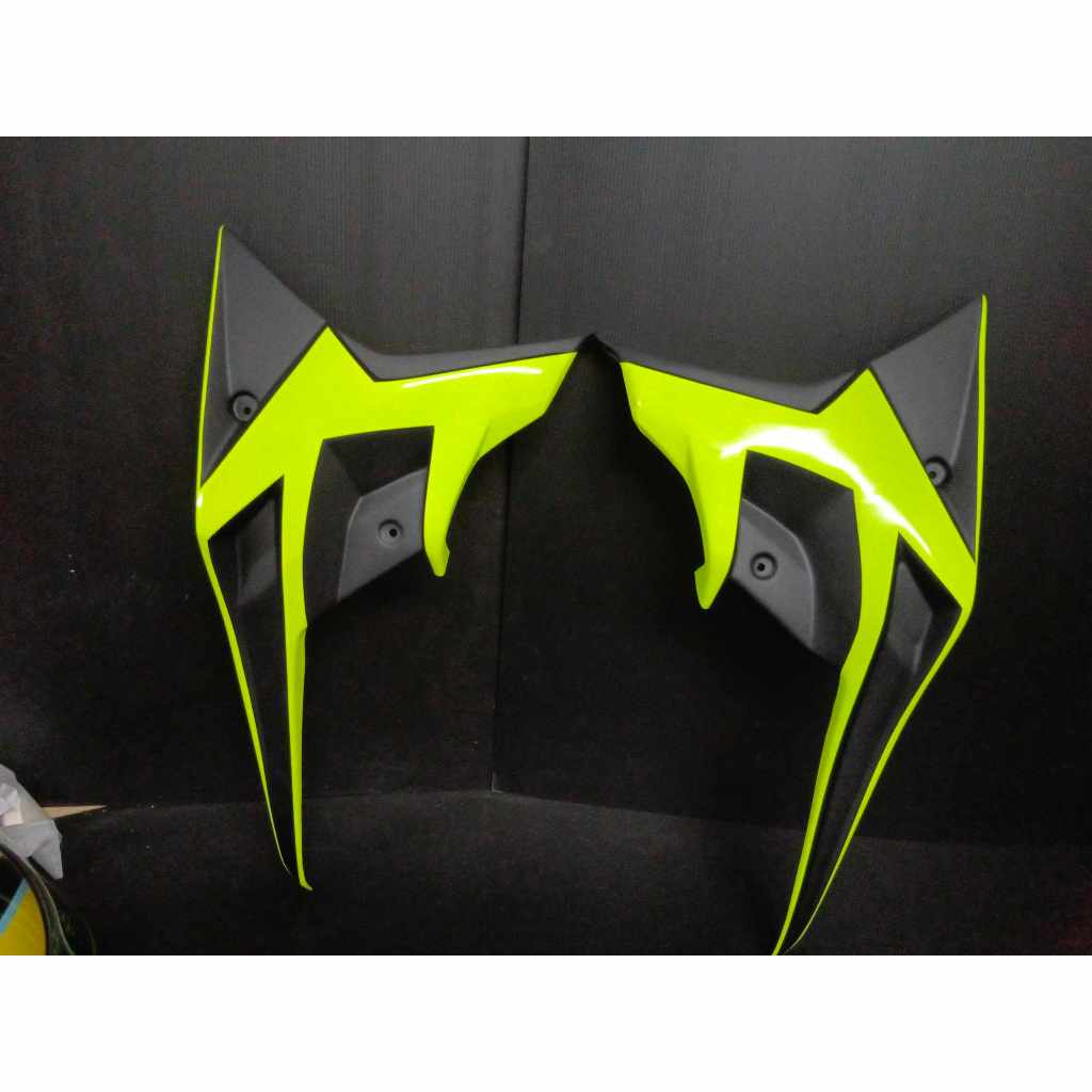 2 Pieces Of M SLAZ Side Cladding Both Left And Right Code M49 Green ...