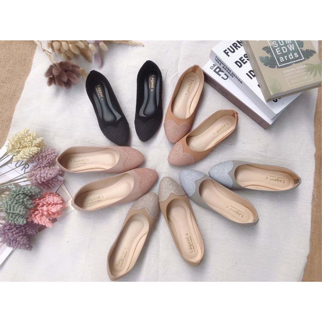 Fashion Cut Shoes Rounded Head Shape Simple Elegant Looks Expensive ...