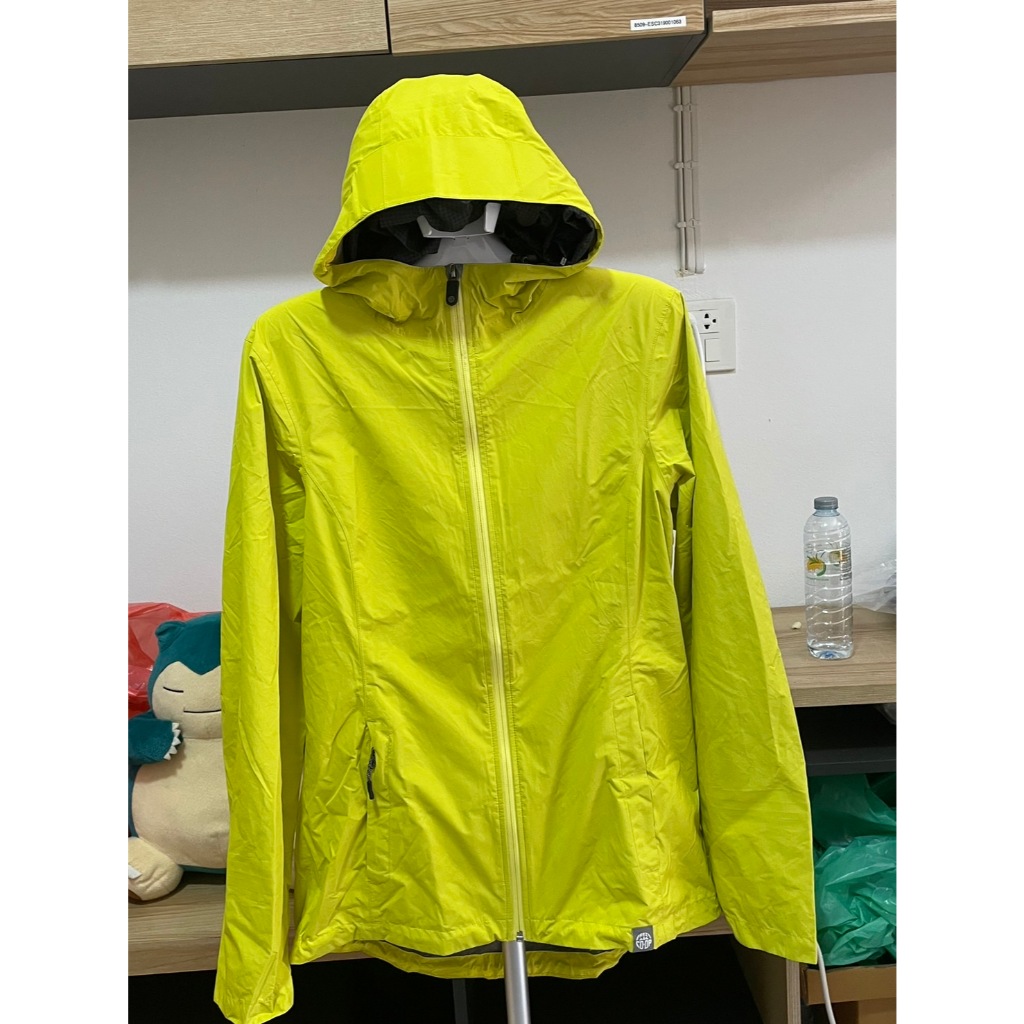 Eye-Catching Color Waterproof REI CO-OP Jacket (40) | Shopee Malaysia