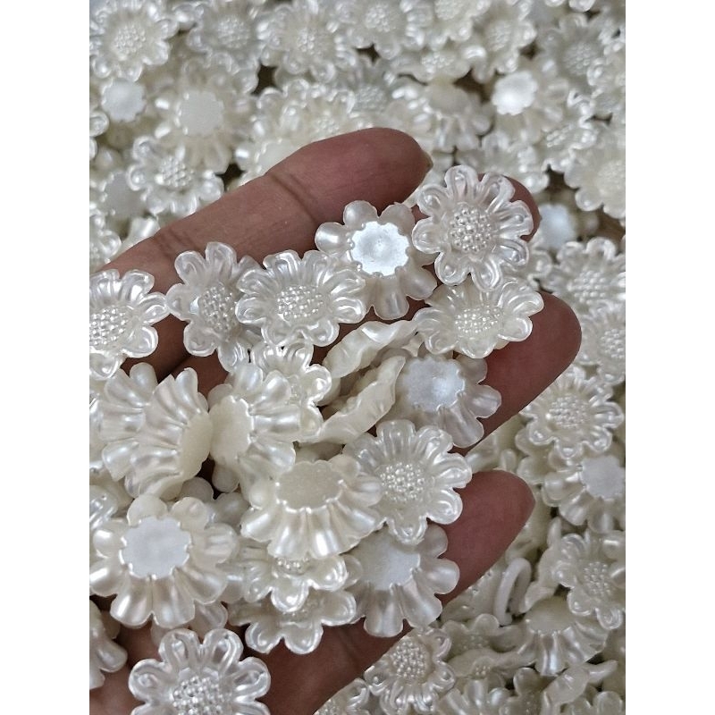 Shiny Cream Color Flower 21 Mm. Pack 50 Pcs. | Shopee Malaysia