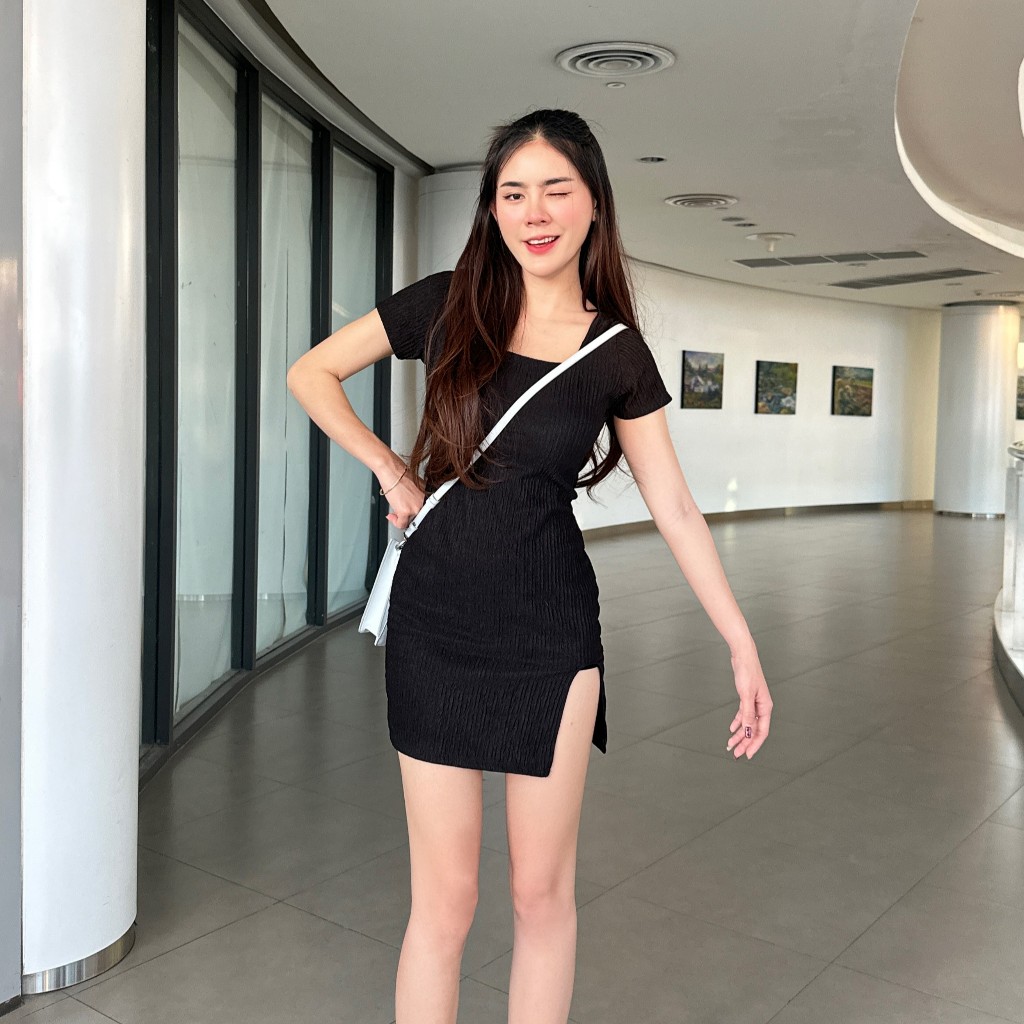 Mini Dress With Bark Decorated With Side Slits Super Sexy Can Be Worn ...