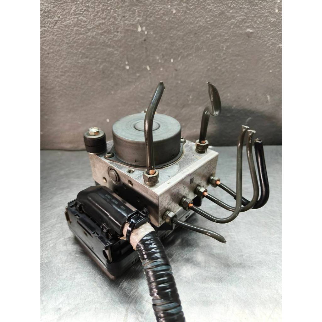Pump Module ABS Brake System Toyota Vios GEN 3 No.9J (Used) Genuine Th ...