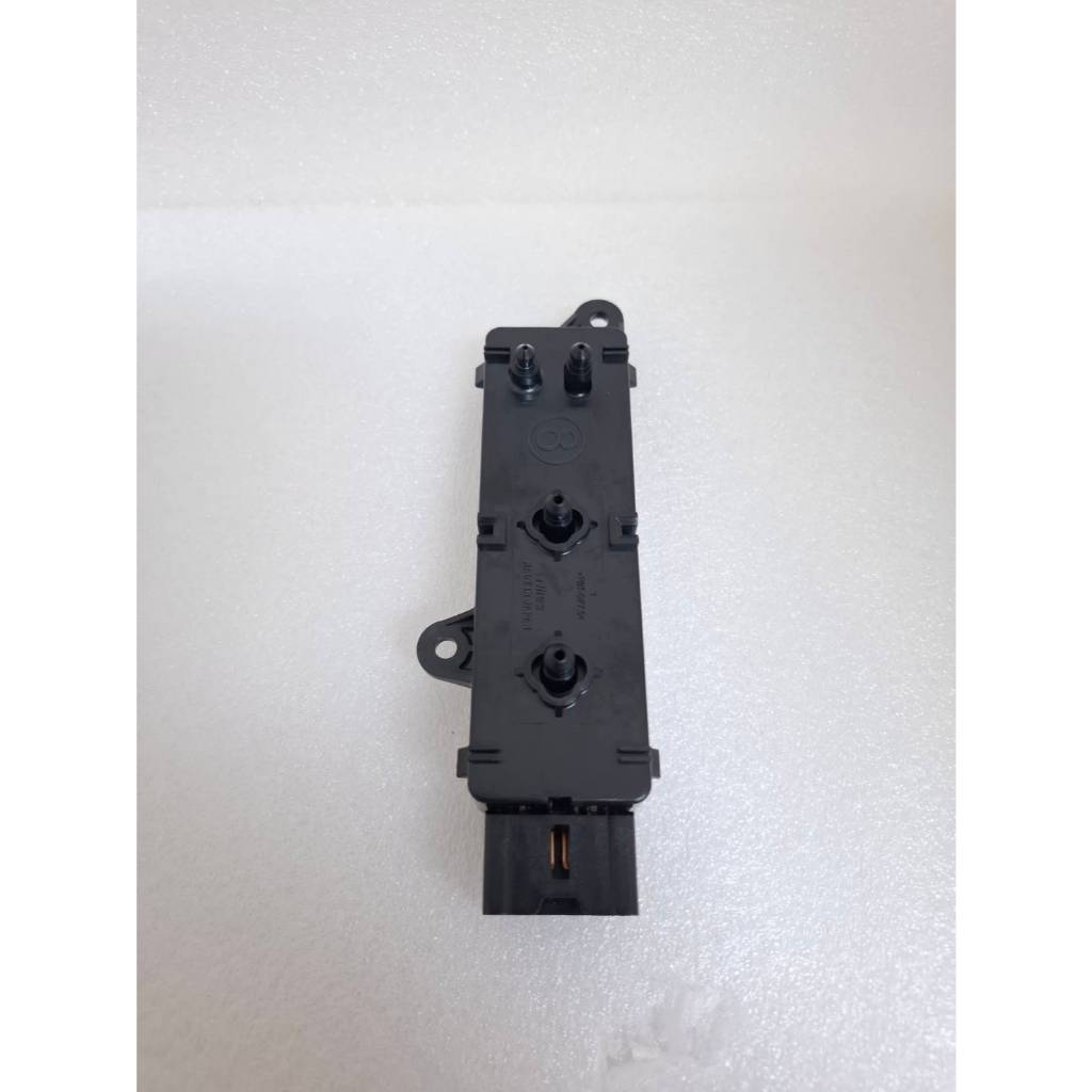 FRONT Right SEAT SWITCH NISSAN NAVARA D23 NP300 87016-4HA0A ASSY-FRONT ...